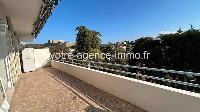 Appartement 3 pièces à Nice, Fabron, à vendre