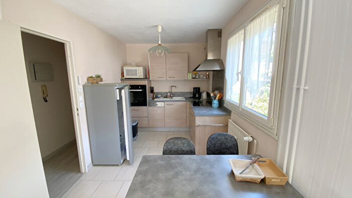 Appartement à louer - Angers, Madeleine, Saint-Léonard, Justices - 4 pièces - 2 chambres