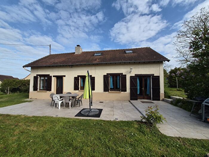 La Chaussée-d'Ivry - Maison 5 pièces à vendre
