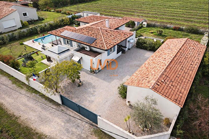 Maison à vendre - Le Luc - 5 pièces - 3 chambres