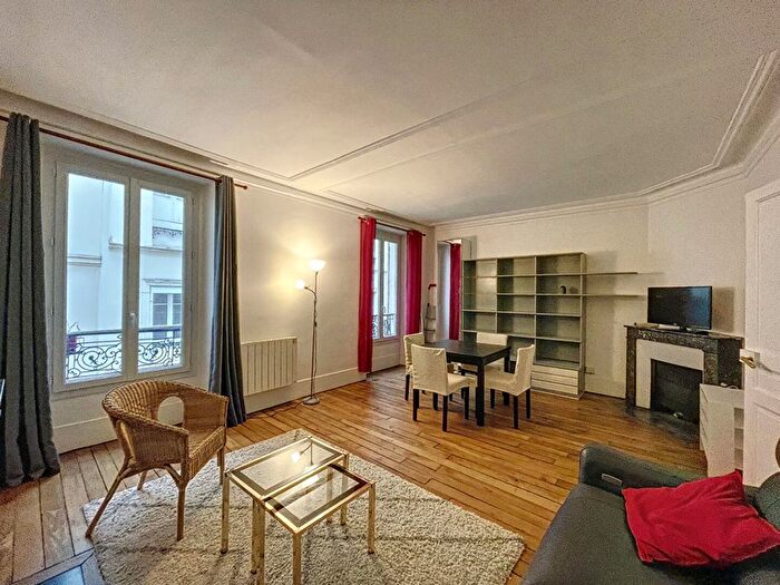 Appartement à louer - Paris e , Jean Moulin, Porte dOrléans - 2 pièces - 1 chambre
