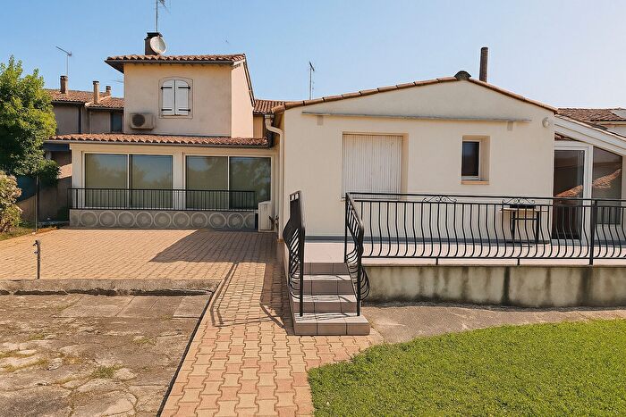 Maison à vendre - Caussade - 5 pièces - 3 chambres