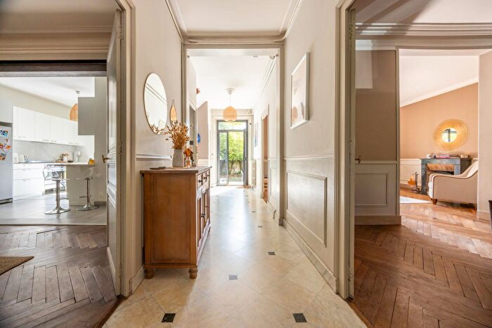Maison 10 pièces à vendre à Nantes, Saint-Donatien, Tortière
