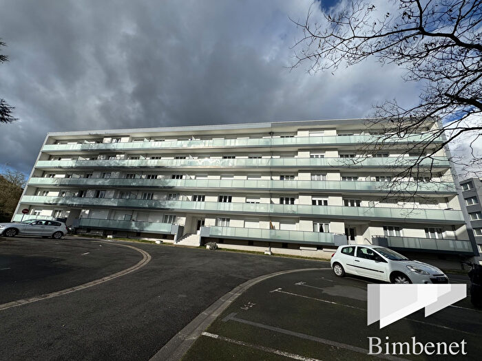 Appartement à vendre - Saint-Jean-de-la-Ruelle, Gambetta, Madeleine, Dix Arpents, Clos Neuf - 3 pièces - 2 chambres