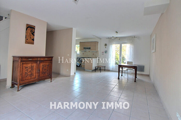 Maison à louer - Antony, Baconnets - 4 pièces - 3 chambres