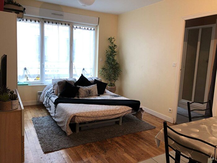 Appartement 1 pièce à louer à Crossardière, Laval