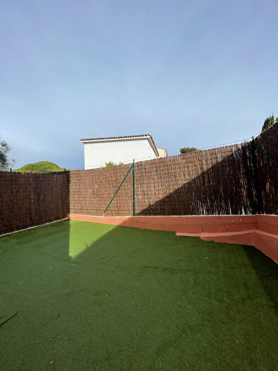 Appartement à louer - Nice, Saint-Antoine - 2 pièces - 1 chambre