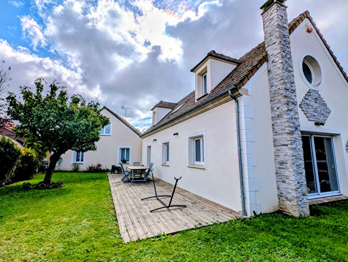 Maison à vendre - Bazainville - 8 pièces - 4 chambres