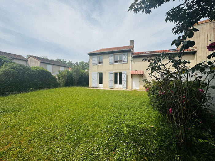 Maison 4 pièces à louer à Poitiers, Beaulieu