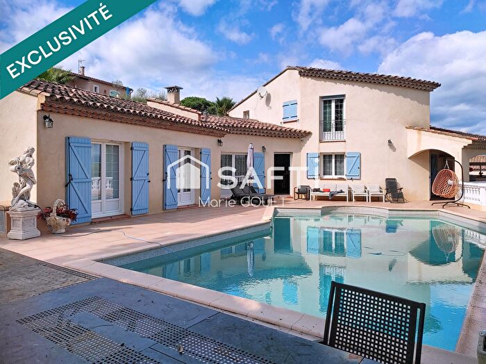 Maison à vendre - Fréjus, Saint-Aygulf - 8 pièces - 4 chambres