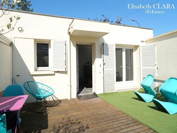 Fontenay-sous-Bois, Proche Bois de Vincennes, Rer A - Appartement 1 pièce à vendre