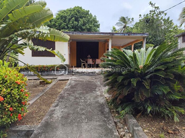 Petit-Canal : Maison 5 pièces à vendre