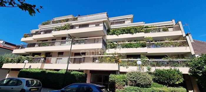 Bourg-la-Reine, Tromière, Nord Est : Appartement 3 pièces à vendre