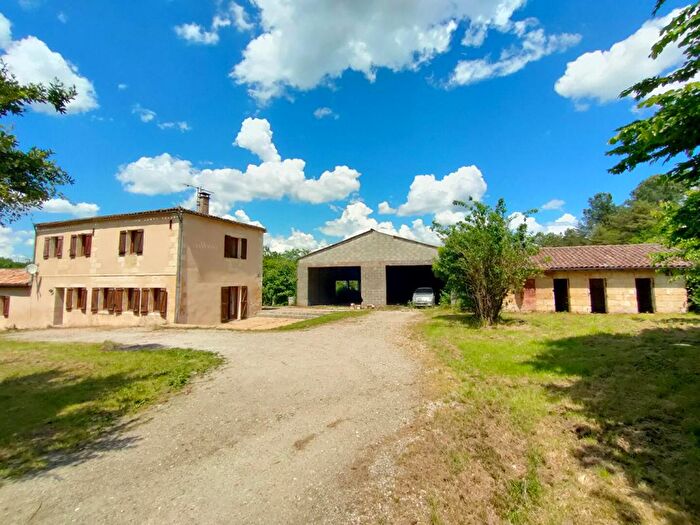 Maison 7 pièces à vendre à Sainte-Eulalie