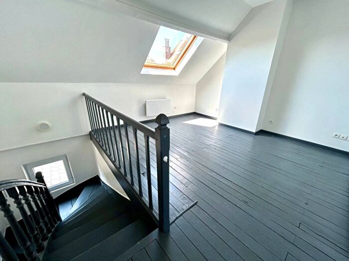 Appartement à louer - Centre Ville, Saint-Quentin - 2 pièces - 1 chambre