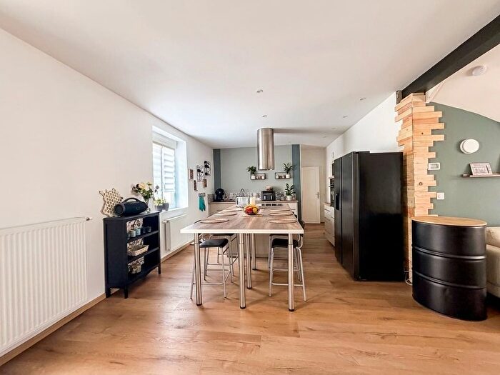 Bras-sur-Meuse - Maison 6 pièces à vendre
