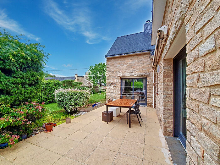 Maison à vendre - Guidel - 6 pièces - 5 chambres