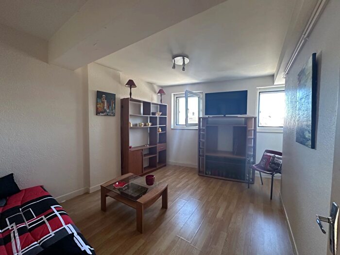 Appartement à louer - Castres, Faubourg Nord - 2 pièces - 1 chambre