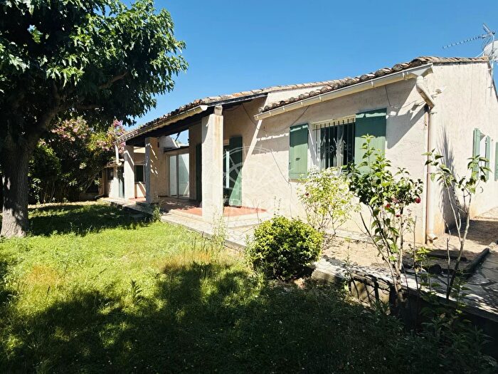 Maison 4 pièces à vendre - LIsle-sur-la-Sorgue, Névons