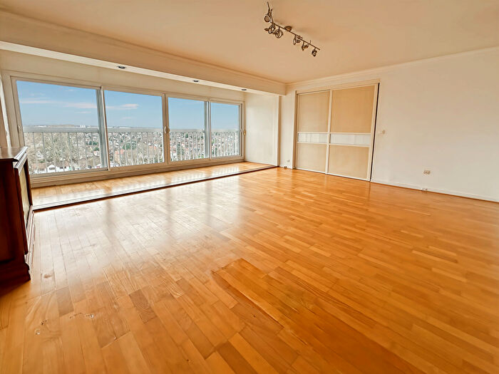 Appartement 4 pièces à Juvisy-sur-Orge, Centre-ville, Entrevoies, Seine, à louer