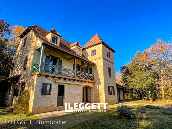 Maison à vendre - Carlux - 8 pièces - 6 chambres