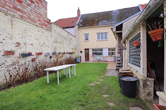 Maison à vendre - Auxi-le-Château - 6 pièces - 4 chambres