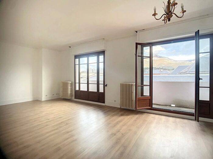 Chambéry, Centre-ville : Appartement 4 pièces à vendre