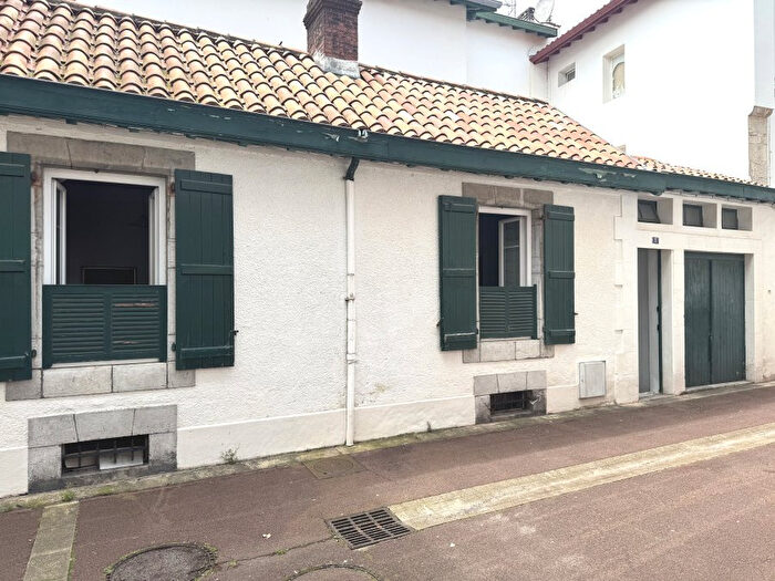 Saint-Jean-de-Luz, Centre-ville - Maison 1 pièce à vendre