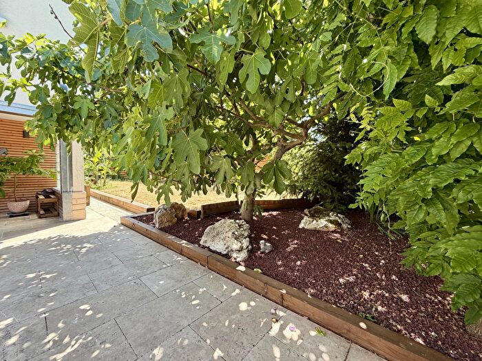 Maison 5 pièces à Veneux-les-Sablons, à vendre