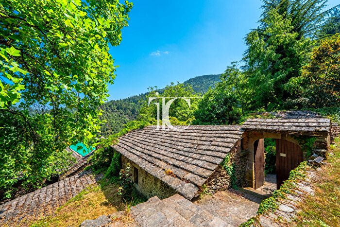 Maison à vendre - Les Vans - 5 pièces - 3 chambres