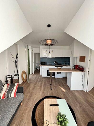 Appartement à louer - Centre Ville, Reims - 3 pièces - 2 chambres