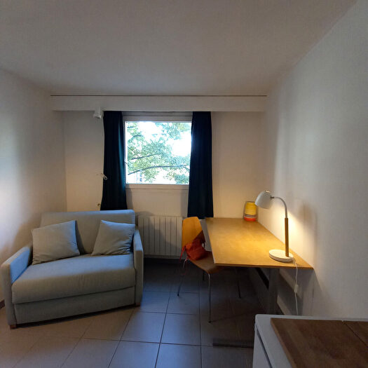Appartement 1 pièce à Lyon 8ème, Etats Unis, à vendre