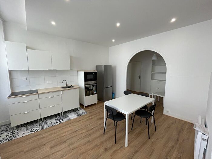 Saint-Étienne, Montaud : Appartement 2 pièces à louer