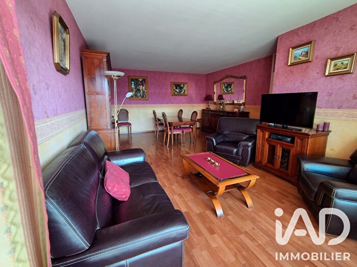 Appartement 4 pièces à vendre à Croix, Fer à Cheval