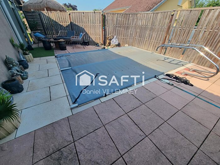 Maison à vendre - Aillevillers-et-Lyaumont - 7 pièces - 4 chambres