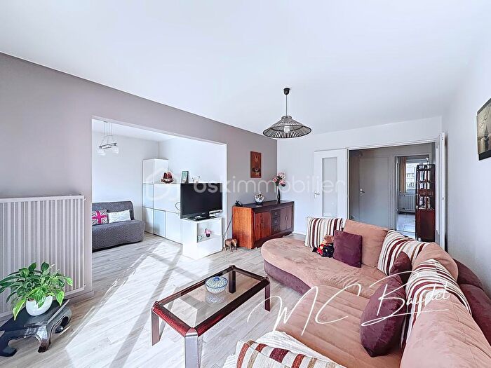 Appartement 4 pièces à Grenoble, Villeneuve, à vendre