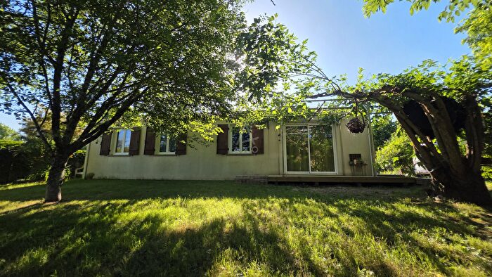 Maison 4 pièces à Salignac, à vendre