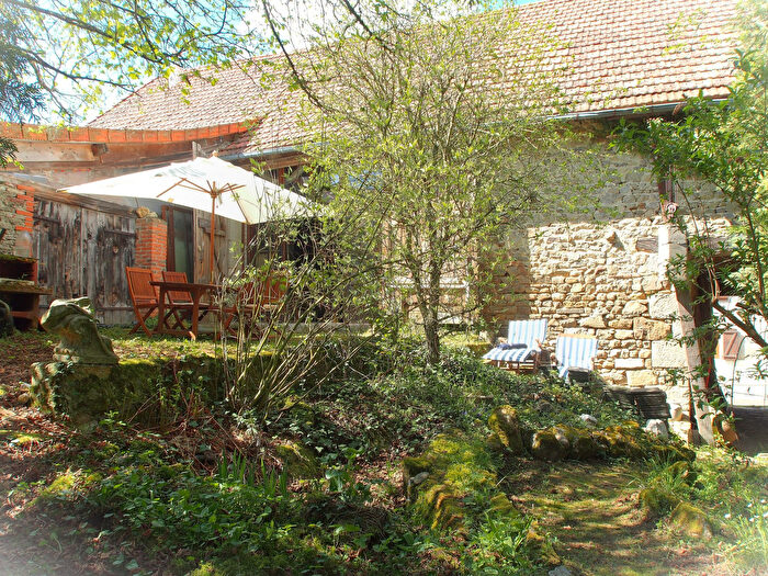 Maison 5 pièces à Montel-de-Gelat, à vendre