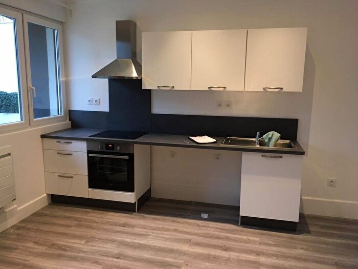 Beaumont-Vauquois, Orléans : Appartement 3 pièces à louer
