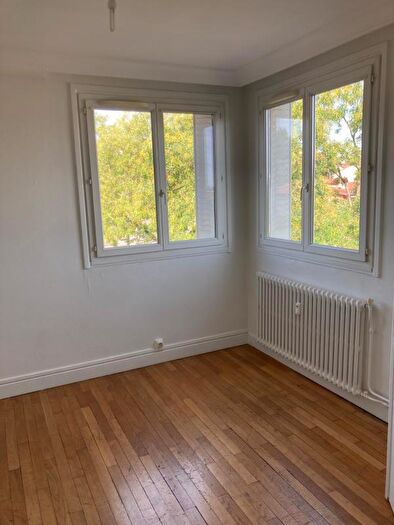 Pierre-Bénite : Appartement 3 pièces à louer