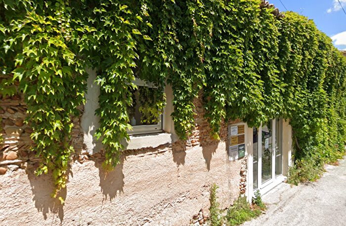 Maison à vendre - Générac - 6 pièces - 4 chambres