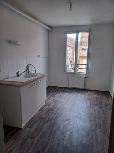 Appartement 4 pièces à Centre-Entre Deux Gares, Mantes-la-Ville, à louer
