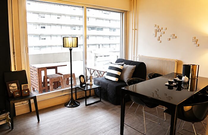 Appartement 1 pièce à vendre à Courbevoie, Gambetta, La Défense