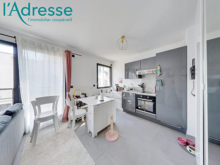 Noisy-le-Grand, Centre-ville - Appartement 1 pièce à vendre