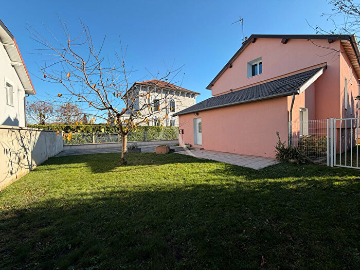 Maison à vendre - Bourg-en-Bresse, Gare, Peloux-Mail, Citadelle - 6 pièces - 5 chambres
