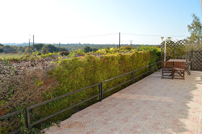 Maison à vendre - Lapeyrouse-Fossat - 6 pièces - 4 chambres