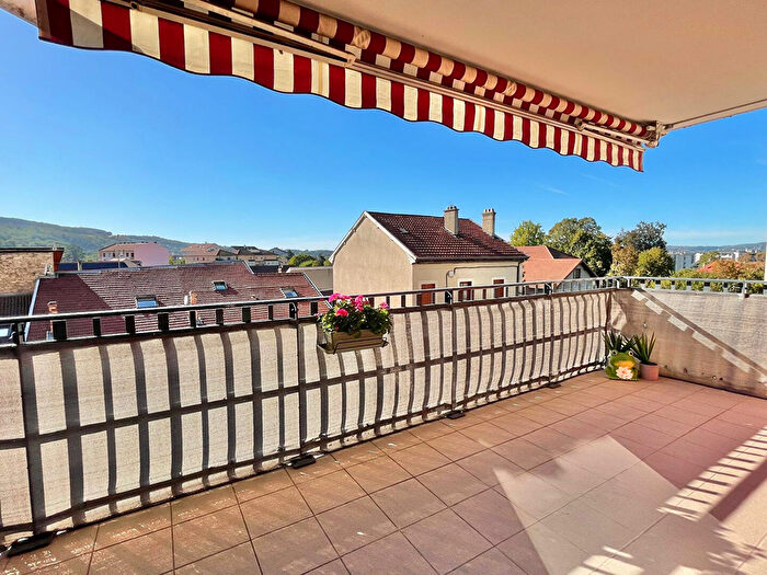 Appartement 3 pièces à vendre - Bourgoin-Jallieu, L'Oiselet, La Maladière, La Grive