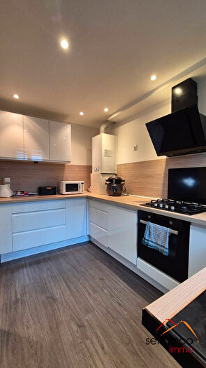 Maison à vendre - Forbach - 4 pièces - 3 chambres