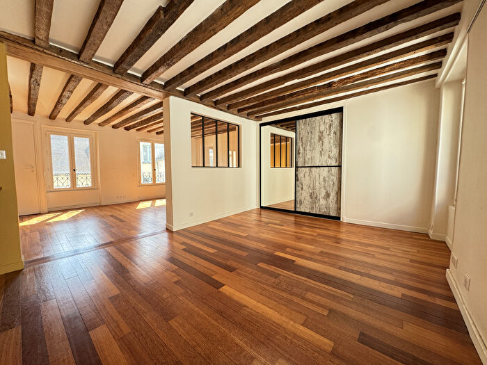 Appartement 5 pièces à Saint-Germain-en-Laye, Centre-ville, Quartiers forestiers, à louer