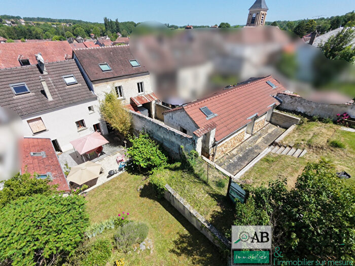Villiers-sur-Morin - Maison 9 pièces à vendre